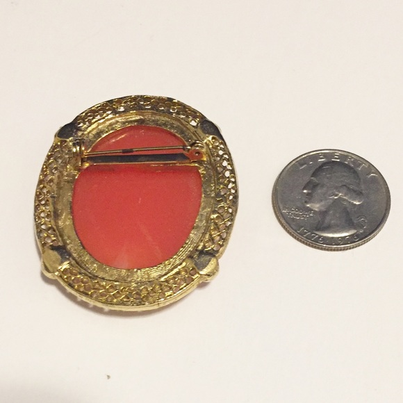 Jewelry | Vintage Cameo Brooch Pin | Poshmark